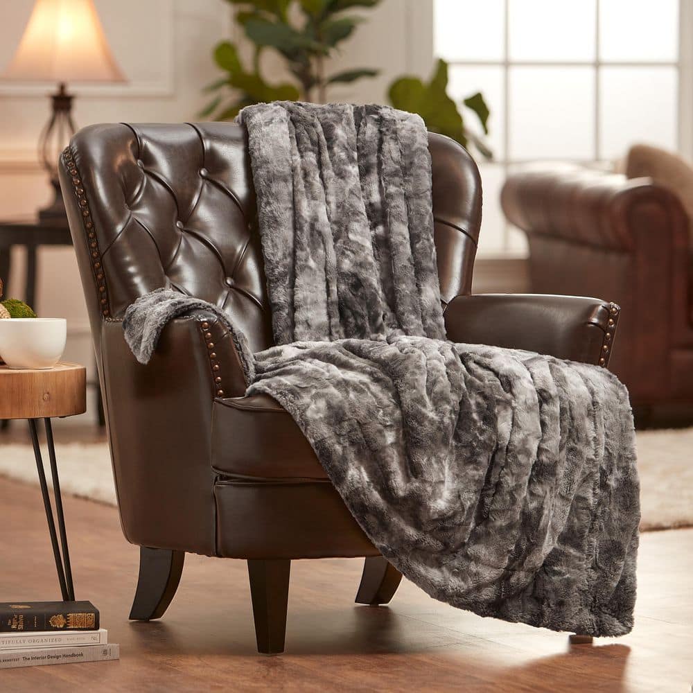 CHANASYA Wolf Gray Polyester Throw Blanket with Reversible Sherpa ...
