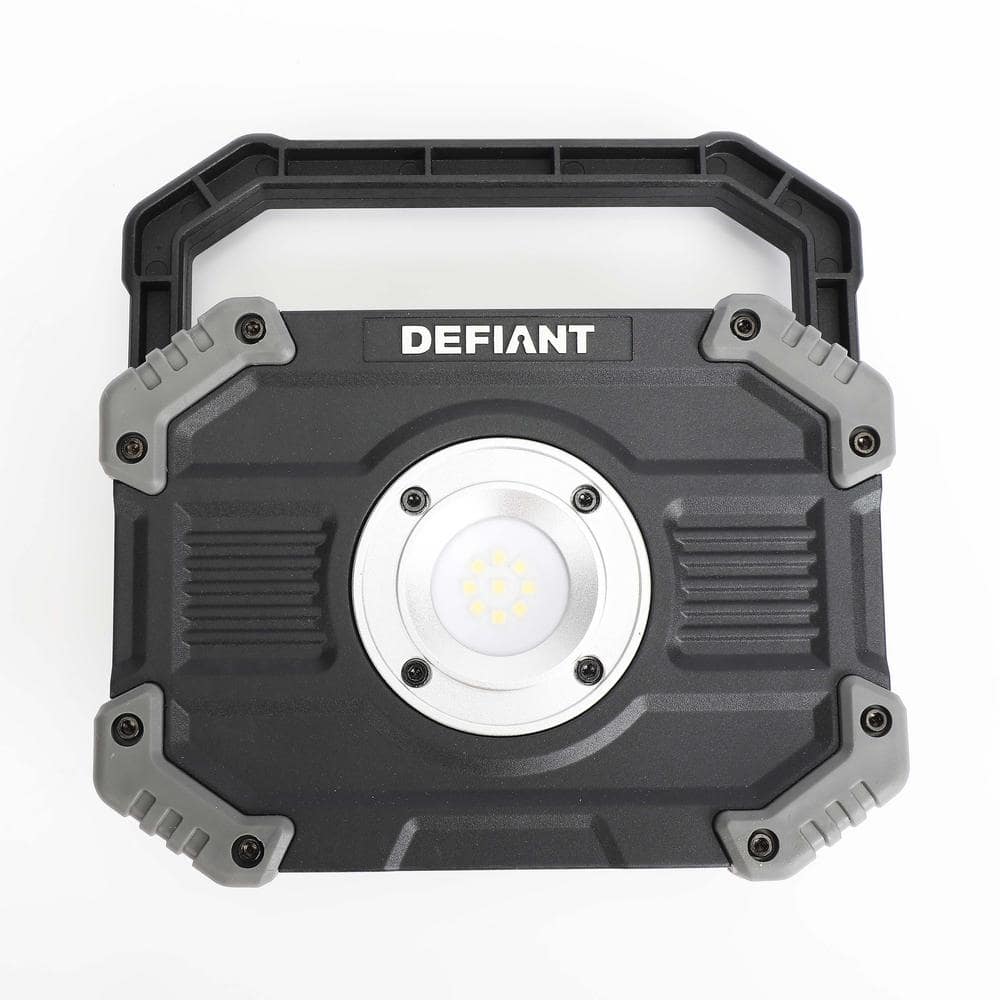 Defiant 500-Lumen LED Utility Light 99789 - The Home Depot