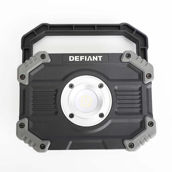 Defiant 500-Lumen LED Utility Light 99789 - The Home Depot
