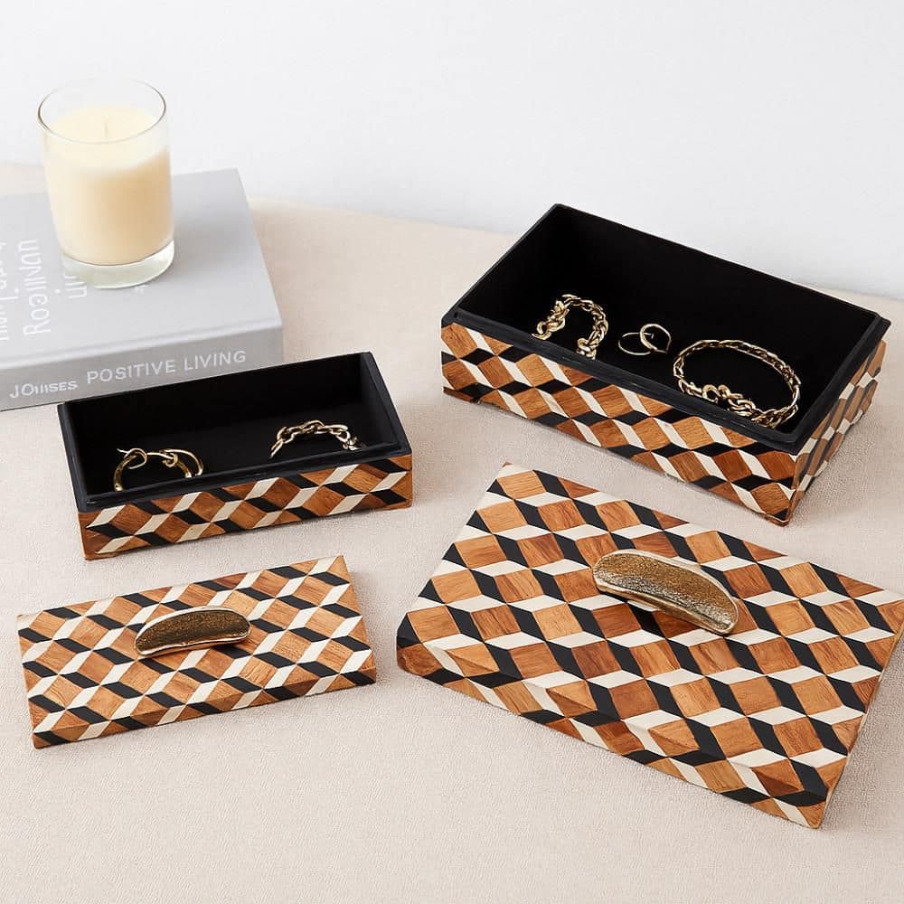 Liv & Skye Black 12/14 in. Resin Geo Print Footed Decorative Boxes (Set ...