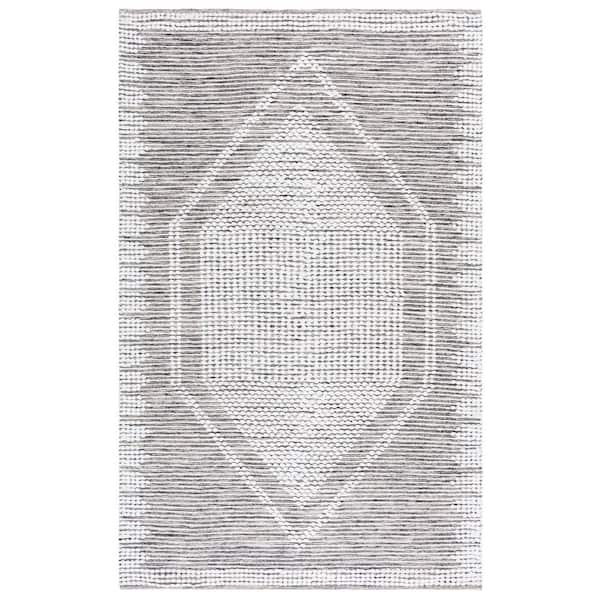 SAFAVIEH Montauk 5 ft. x 8 ft. Black/Ivory Oversized Diamond Area Rug ...