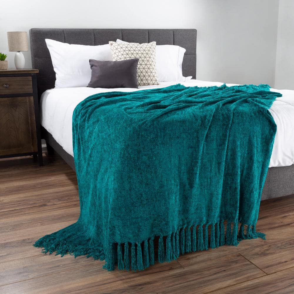 Lavish Home Lagoon Teal Ultra Plush Oversized Chenille Throw Blanket ...