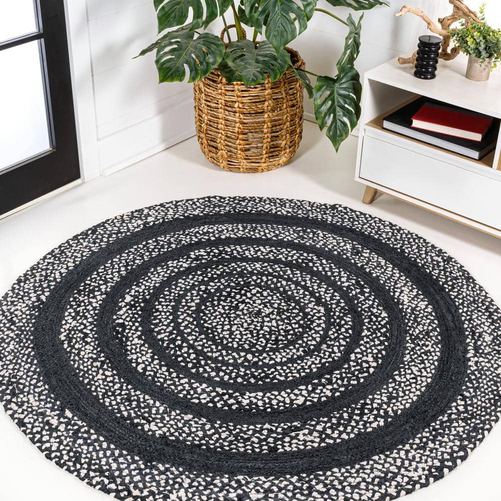 JONATHAN Y Black/White 6 ft. Round Abyss Braided Bohemian Coastal Round ...