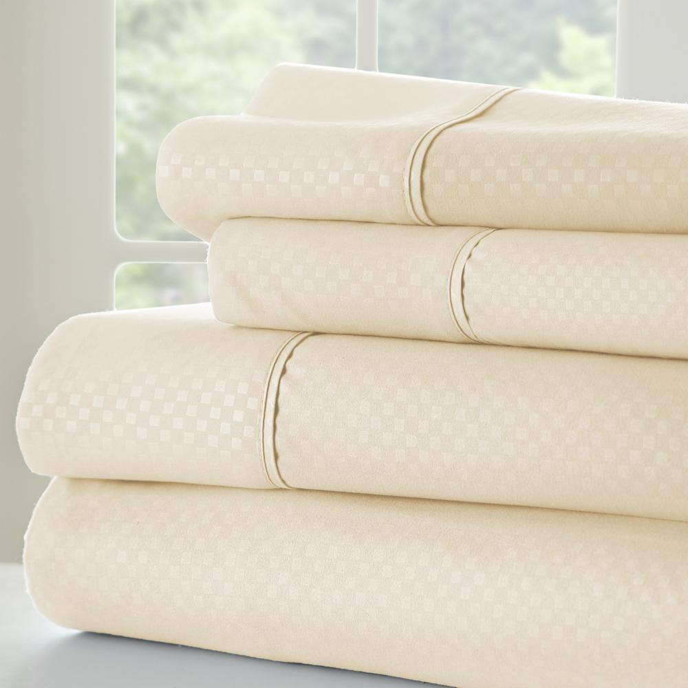 Becky Cameron 4-Piece Ivory Geometric Microfiber Queen Sheet Set IEH ...