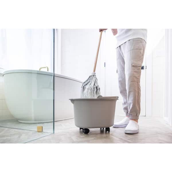 HDX 20 qt. Rolling Bucket 482109 - The Home Depot