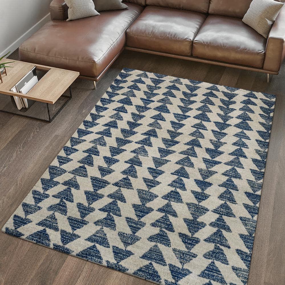 JONATHAN Y Aisha Moroccan Triangle Geometric Cream/Navy 8 ft. x 10 ft ...