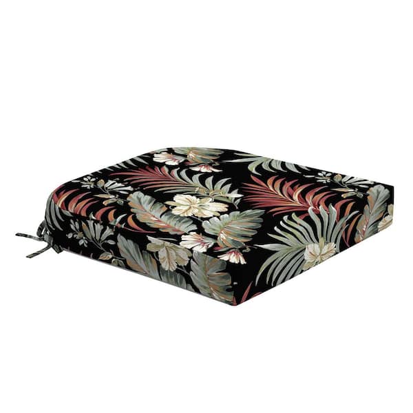 ARDEN Foam Outdoor Round Back Seat Cushion 20 x 19 Made with ProFoam ...