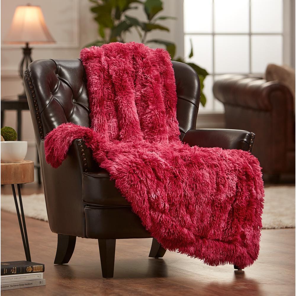 CHANASYA Solid Maroon Wolf Faux Fur Polyester Throw Blanket-50 in. x 65 ...