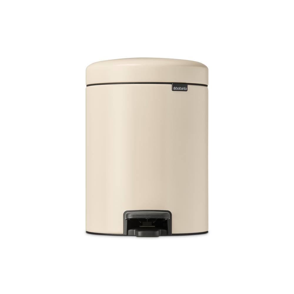 Brabantia NewIcon 1.3 Gal. (5 l) Soft Beige Step On Trash Can 149900 ...