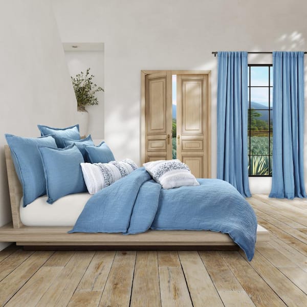 J QUEEN NEW YORK INC Sea cove Blue Cotton King/Cal King Duvet Cover ...