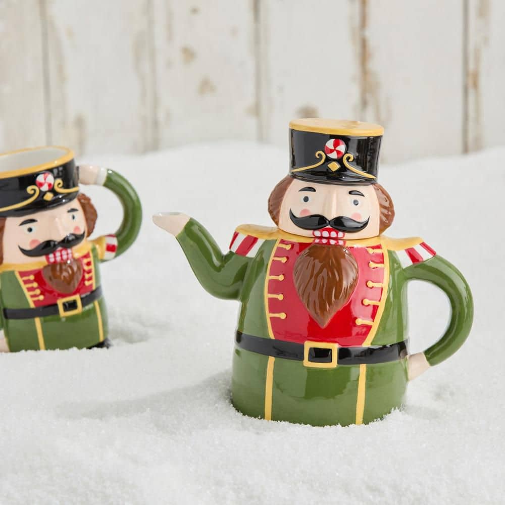 Certified International Nutcracker Parade 3-D Nutcracker 4-Cup 30 oz ...