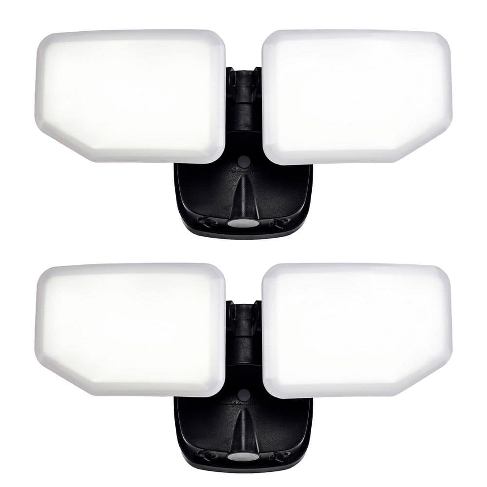 AWSENS 38-Watt 3000 Lumen Black Dusk to Dawn Control 2-Head Outdoor LED ...