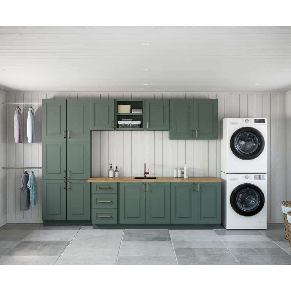 MILL'S PRIDE Greenwich Aspen Green Plywood Shaker Stock Ready to ...