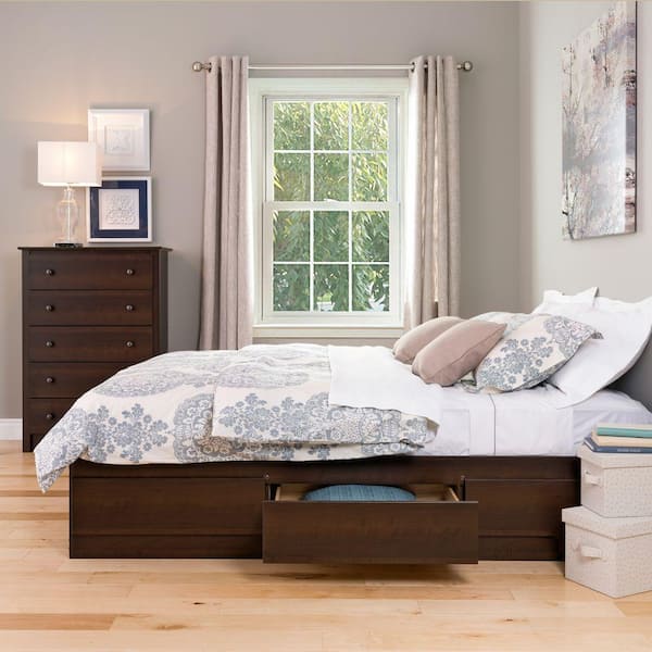 Mate's bed store