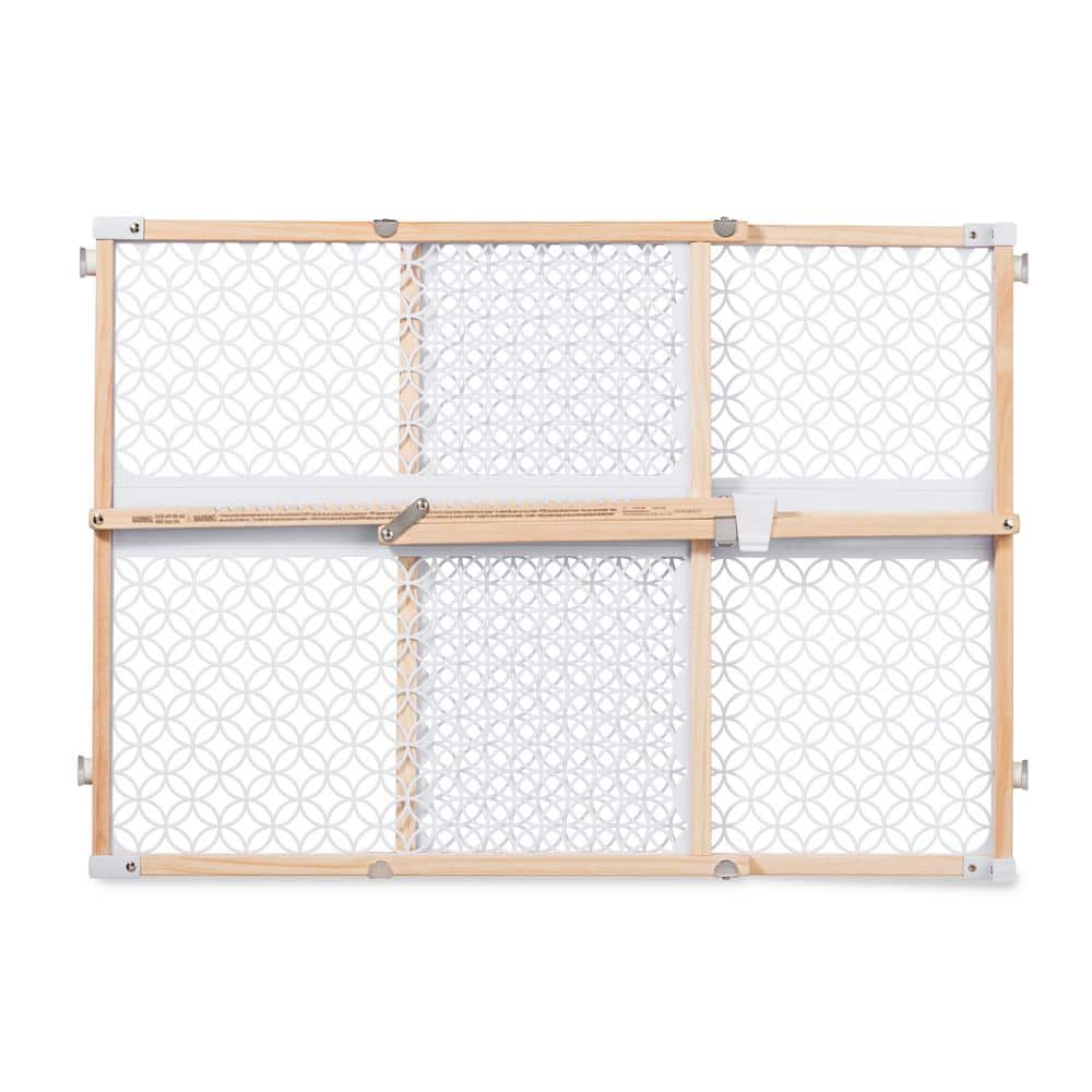 Summer Infant 24 in. Secure Pressure Mount Wood/Plastic Mesh Gate 27540 ...