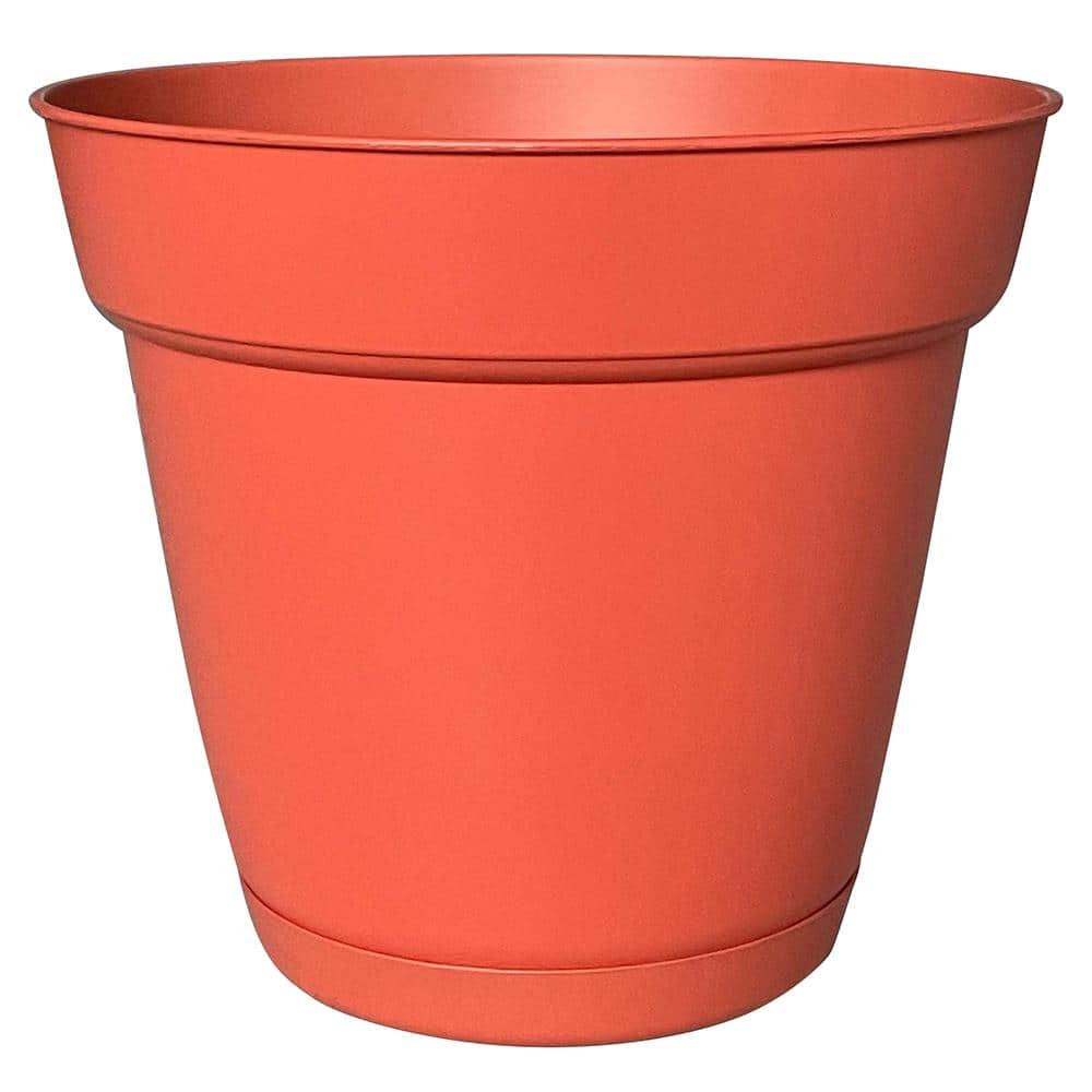 Vigoro 8 in. Bea Small Orange Resin Planter (8 in. D x 7.1 in. H) With ...