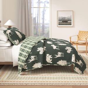 FRESHFOLDS 2-Piece Green Reversible Forest Themed Twin Microfiber Quilt ...