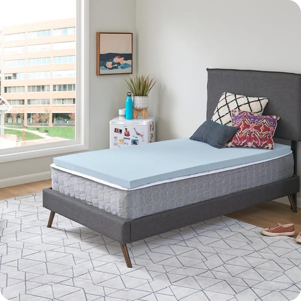 Sealy Dreamlife 1.5 in. Queen Gel Memory Foam Mattress Topper F02 00242 QN0 The Home Depot