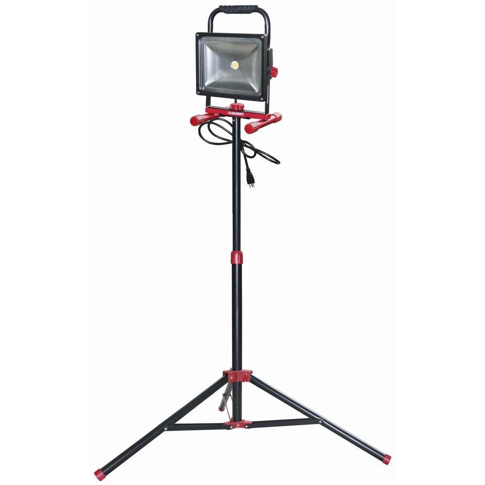Husky 5 ft. 1720 Lumen Led Work Light with Tripod WL1720LT-H - The Home ...