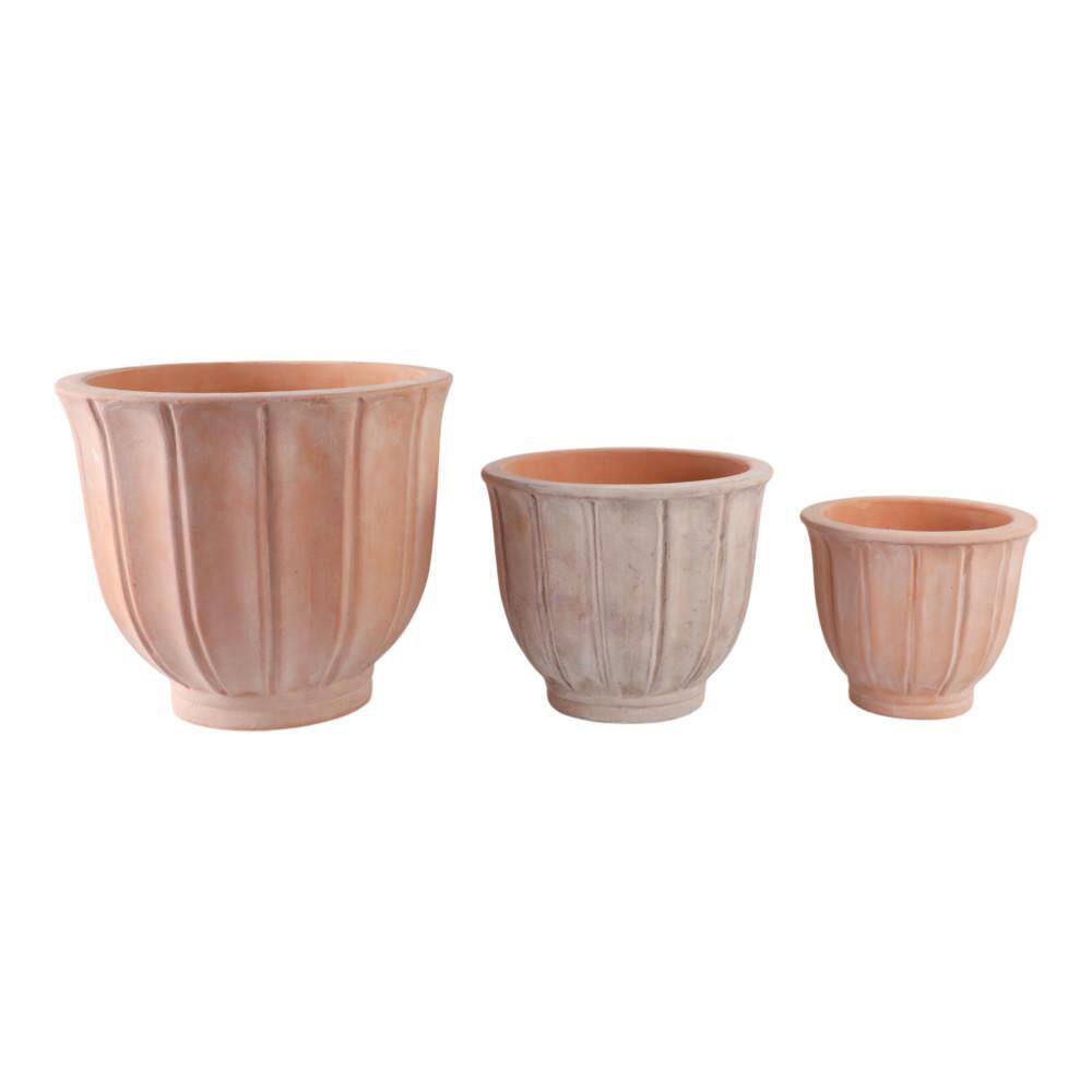 Liv & Skye 9 in., 12 in., and 15 in. Red Ceramic Petal Ribbed ...