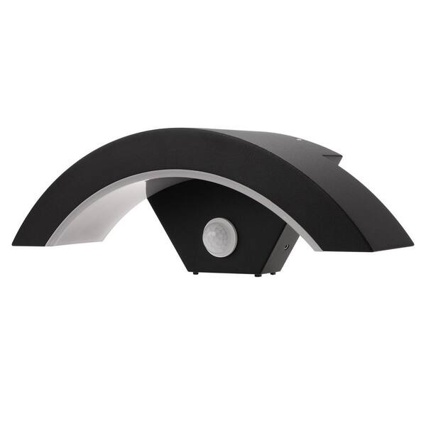 YANSUN 1-Light Black Arc Modern Motion Sensing Dusk-to-Dawn Indoor ...