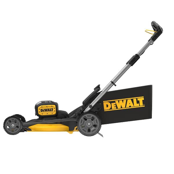 DEWALT 2x20V MAX 21 in. Cordless Battery Powered Push Lawn Mower Kit ...