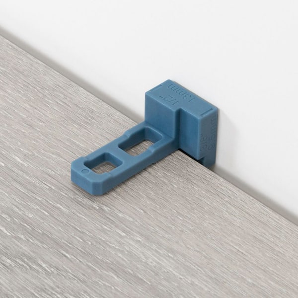 Lifeproof 4-in-1 Flooring Expansion Spacer for Vinyl, Laminate and ...