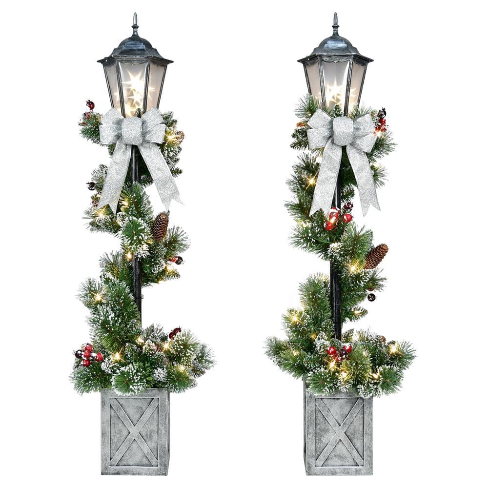 Puleo International 4 ft. Prelit Artificial Christmas Tree Lamp Posts ...