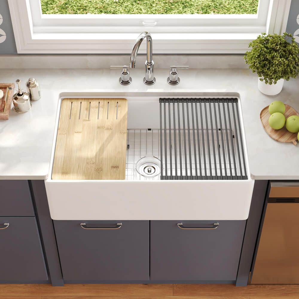 DEERVALLEY 33 in. Fireclay Single Bowl Farmhouse Apron Undermount ...