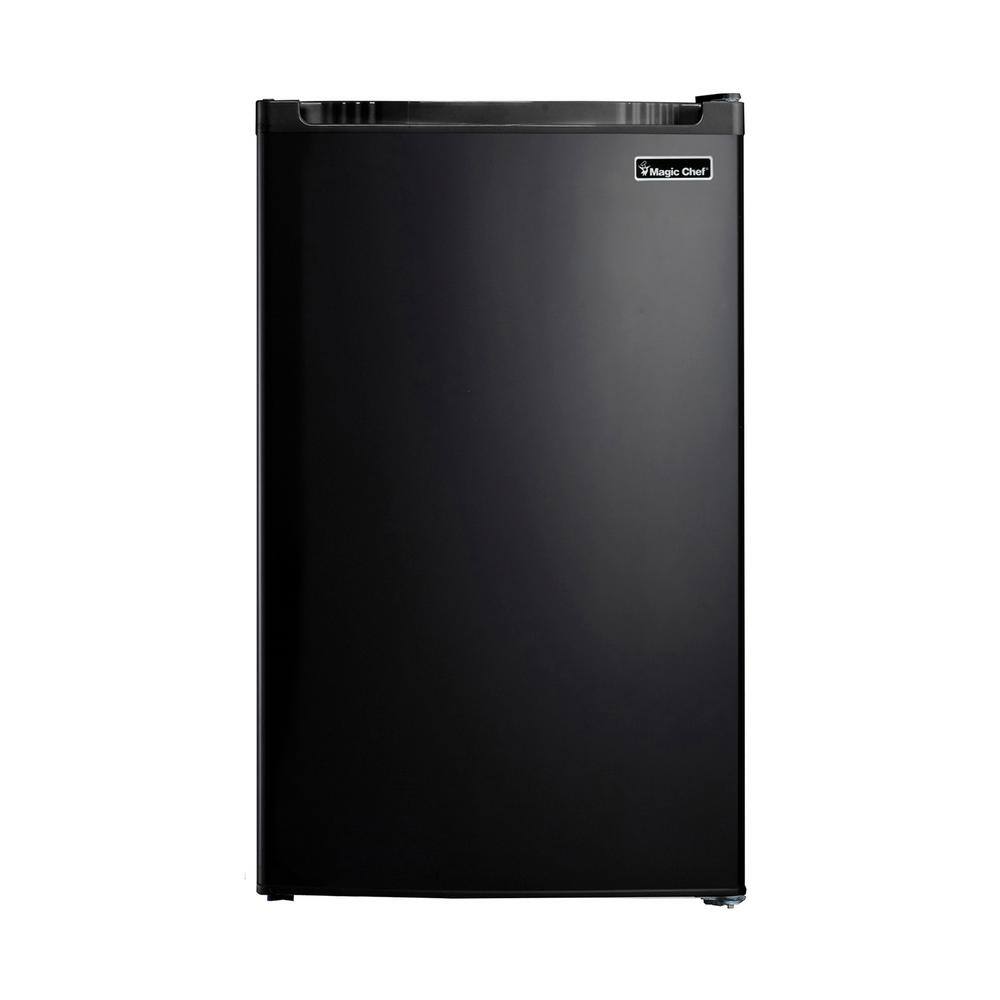 Magic Chef 4.4 cu. ft. Mini Fridge in Black without Freezer HMAR45HCBE ...