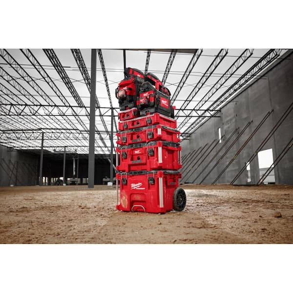 Milwaukee PACKOUT 22 in. Medium Red Tool Box (75 lbs. Capacity) and ...