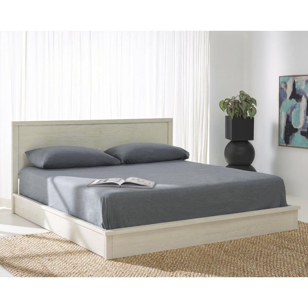 SAFAVIEH Deirdra White Wash Wood Frame King Panel Bed SFV2140A-K - The ...