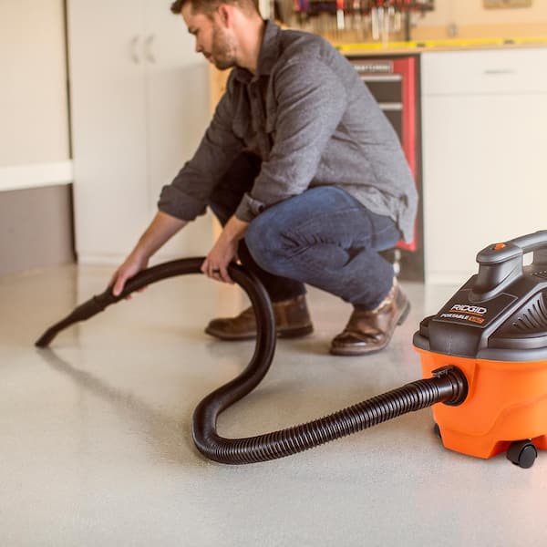 Vacuum with hose store