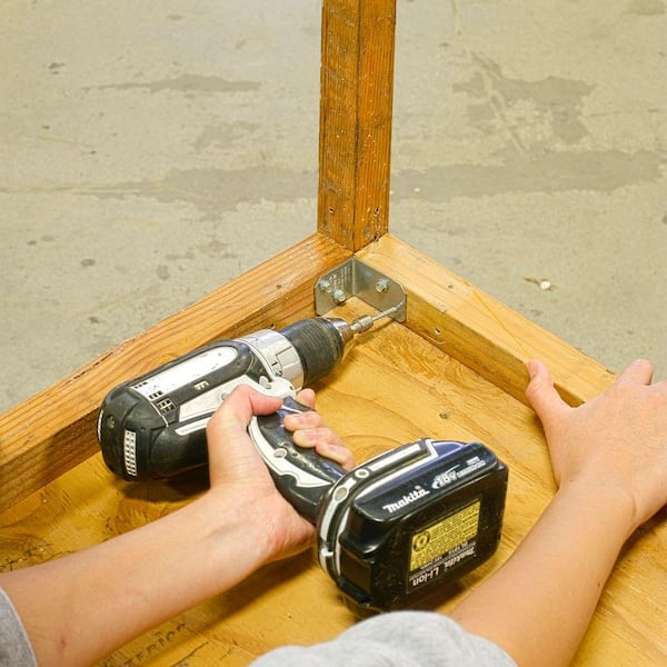 Simpson Strong-Tie 2 in. x 1-1/2 in. x 1-3/8 in. Galvanized Angle A21 ...