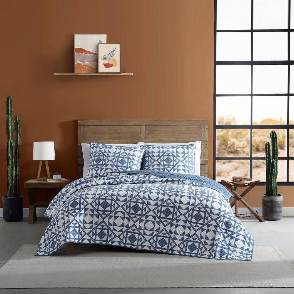 Wrangler Phoenix Patchwork 2-Piece Navy Blue Cotton Twin Quilt Set ...