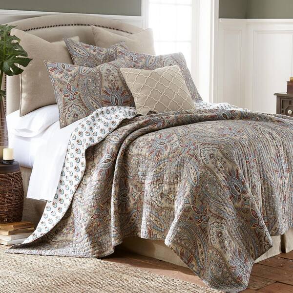 LEVTEX HOME Kasey 3-Piece Taupe Medallion Cotton Full/Queen Quilt Set ...