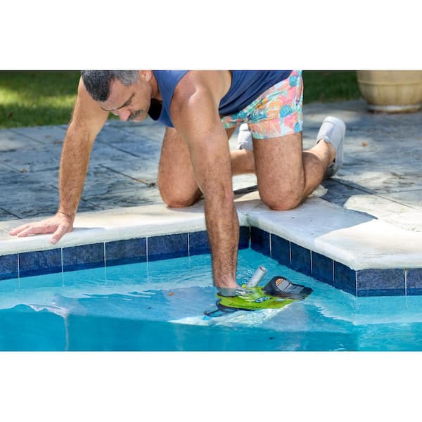 RYOBI ONE+ 18V Handheld Cordless Pool Vacuum Cleaner Kit with 2.0 Ah ...