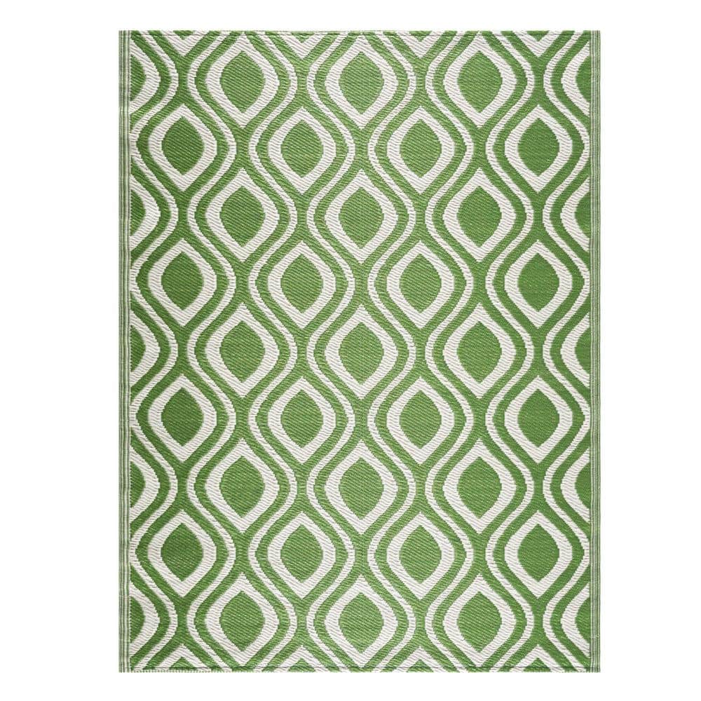 PLAYA RUG Venice Green Creme 4 ft. x 6 ft. Reversible Recycled Plastic ...