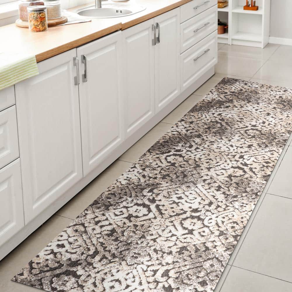 JONATHAN Y Duenas High-Low Shabby Damask Cream/Beige/Dark Gray 2 ft. x ...
