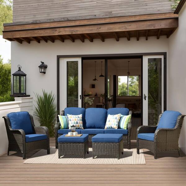 New patio set store