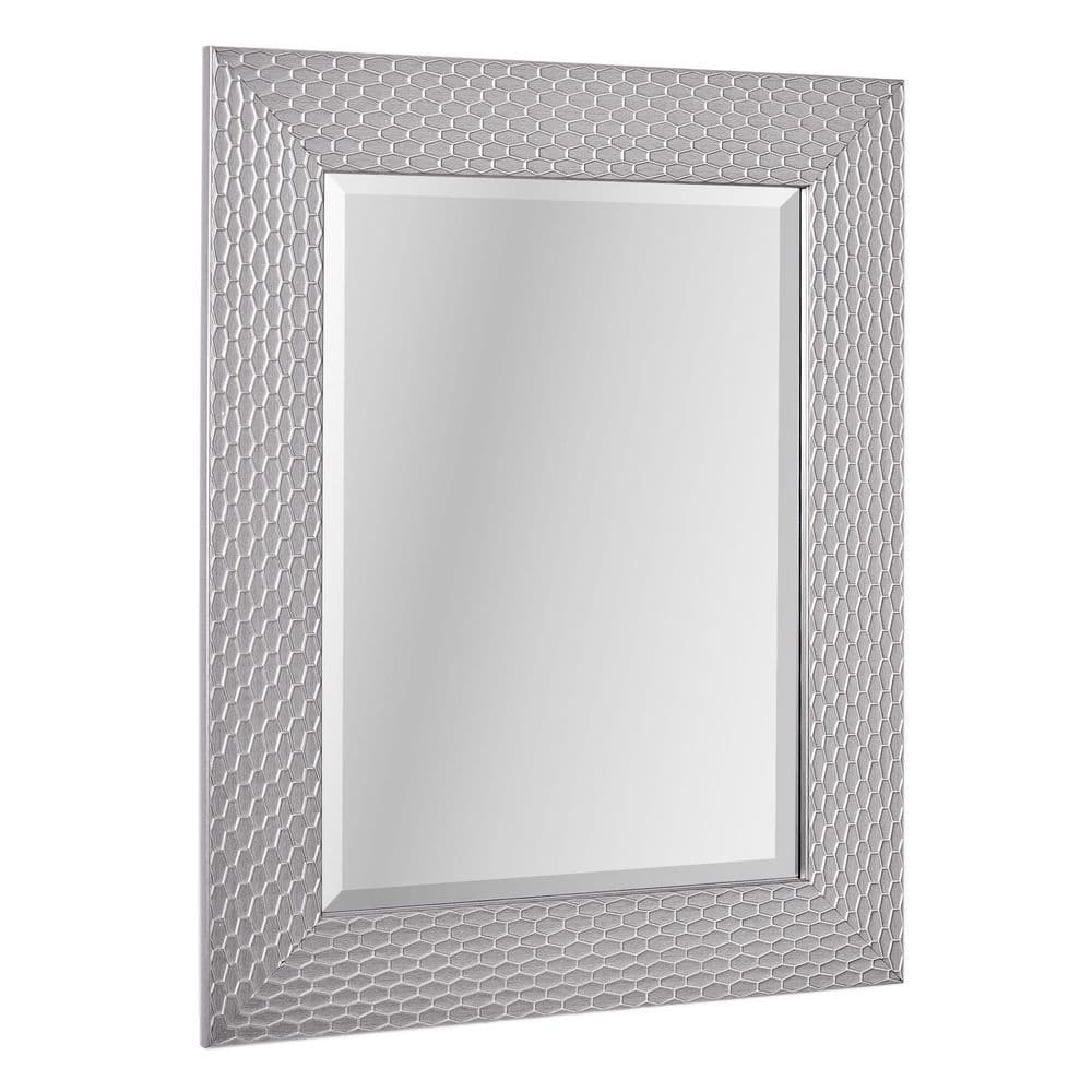 Head West 25.5 in. x 31.5 in. Champagne Silver Honeycomb Embossed ...