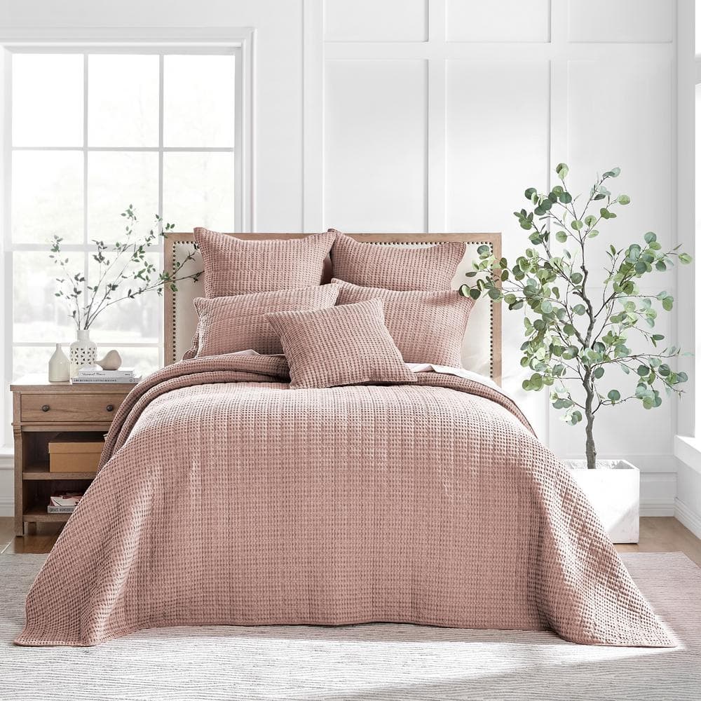 LEVTEX HOME Mills Waffle 3-Piece Blush Solids Cotton King/Cal King ...