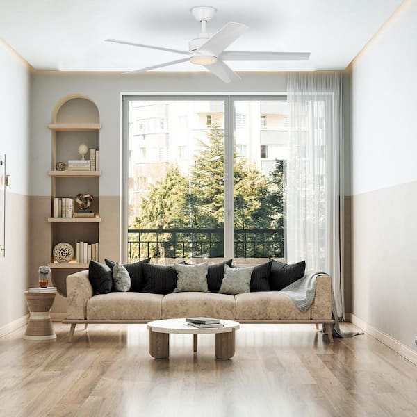 Hampton Bay Ludlow 52 in. Matte White Downrod Standard Ceiling Fan with ...