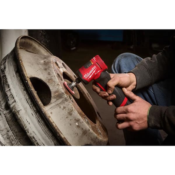 Milwaukee M12 FUEL 12V Lithium-Ion Brushless Cordless 1/4 in. Right ...