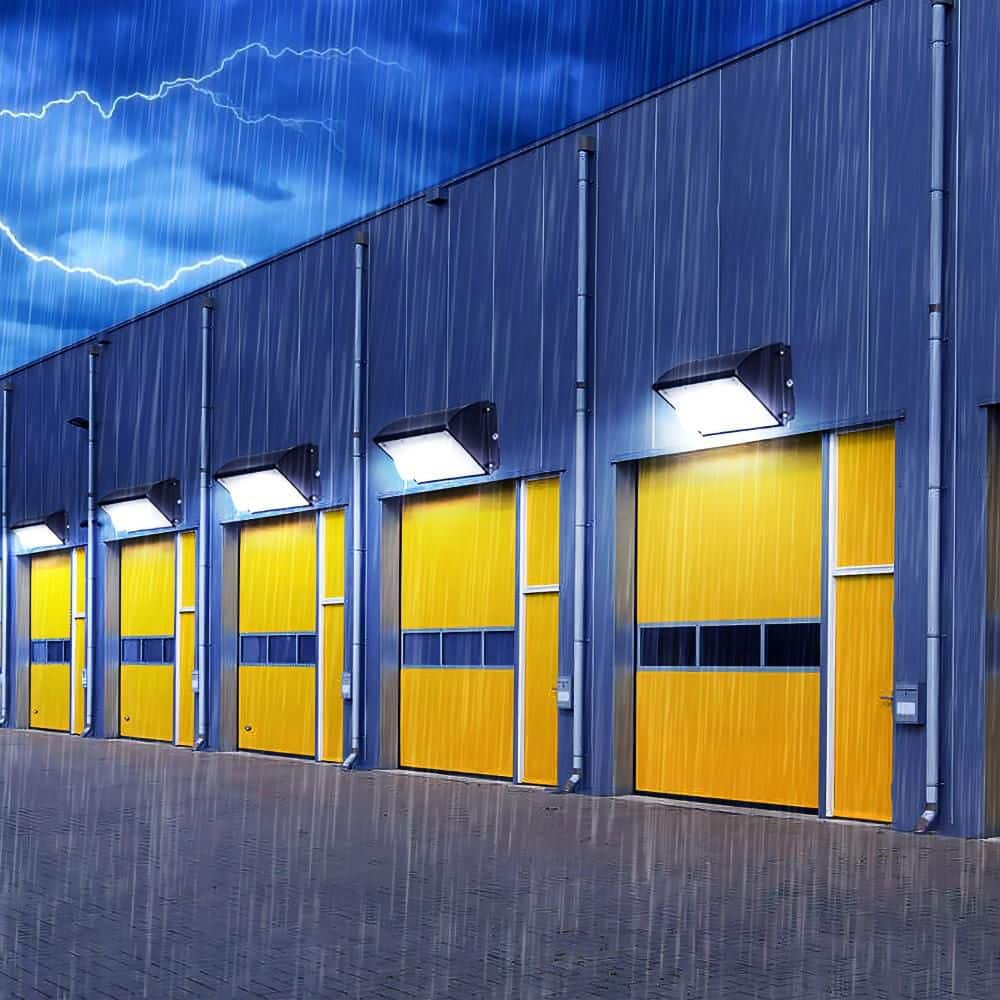 Honbei 800-Watt Equivalent 15600 Lumen 120° Bronze Dusk to Dawn ...