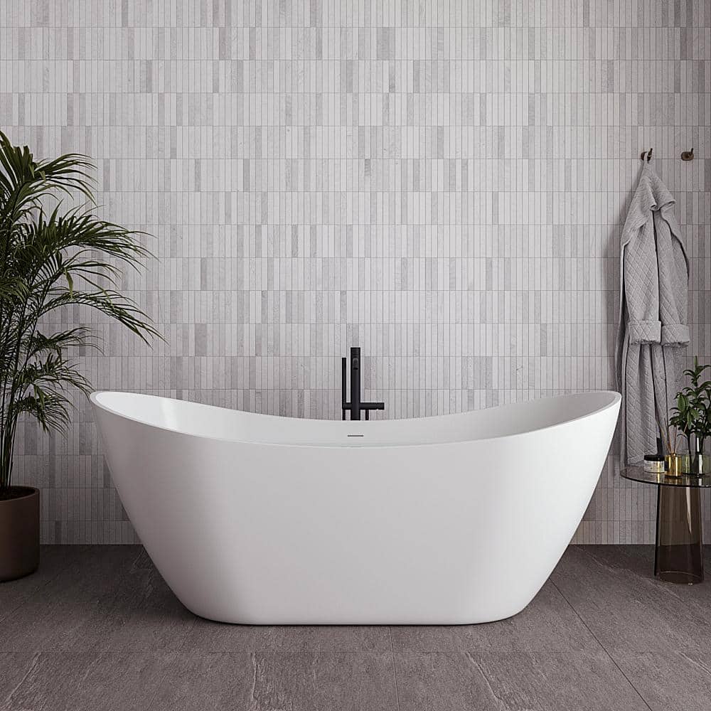 Streamline 71 in. x 32 in. Acrylic Freestanding Soaking Bathtub in ...