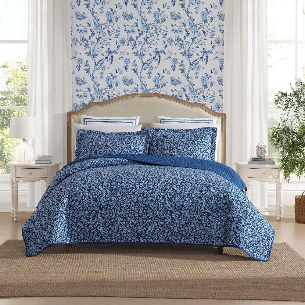 Laura Ashley Elaina 3-Piece Indigo Blue Full/Queen Cotton Quilt Set ...