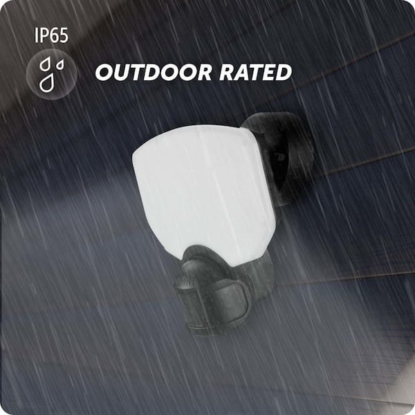 Globe Electric 70-Watt 7000 Lumen 240° Black Motion Sensing Integrated ...