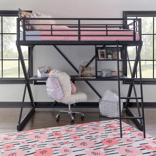 Tubular bunks store