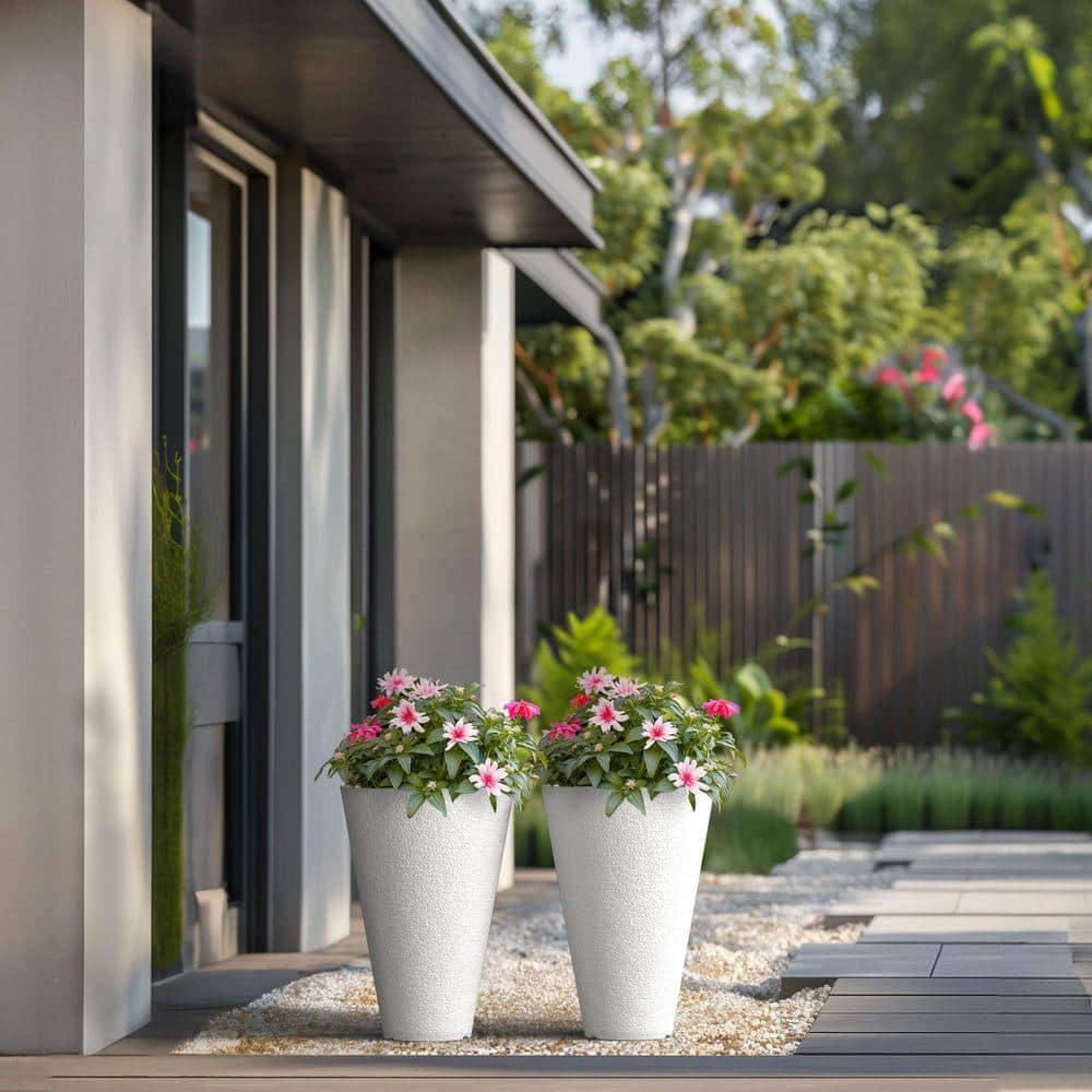 Sapcrete Medium White Tapered Round Plastic Planter Self Watering with ...